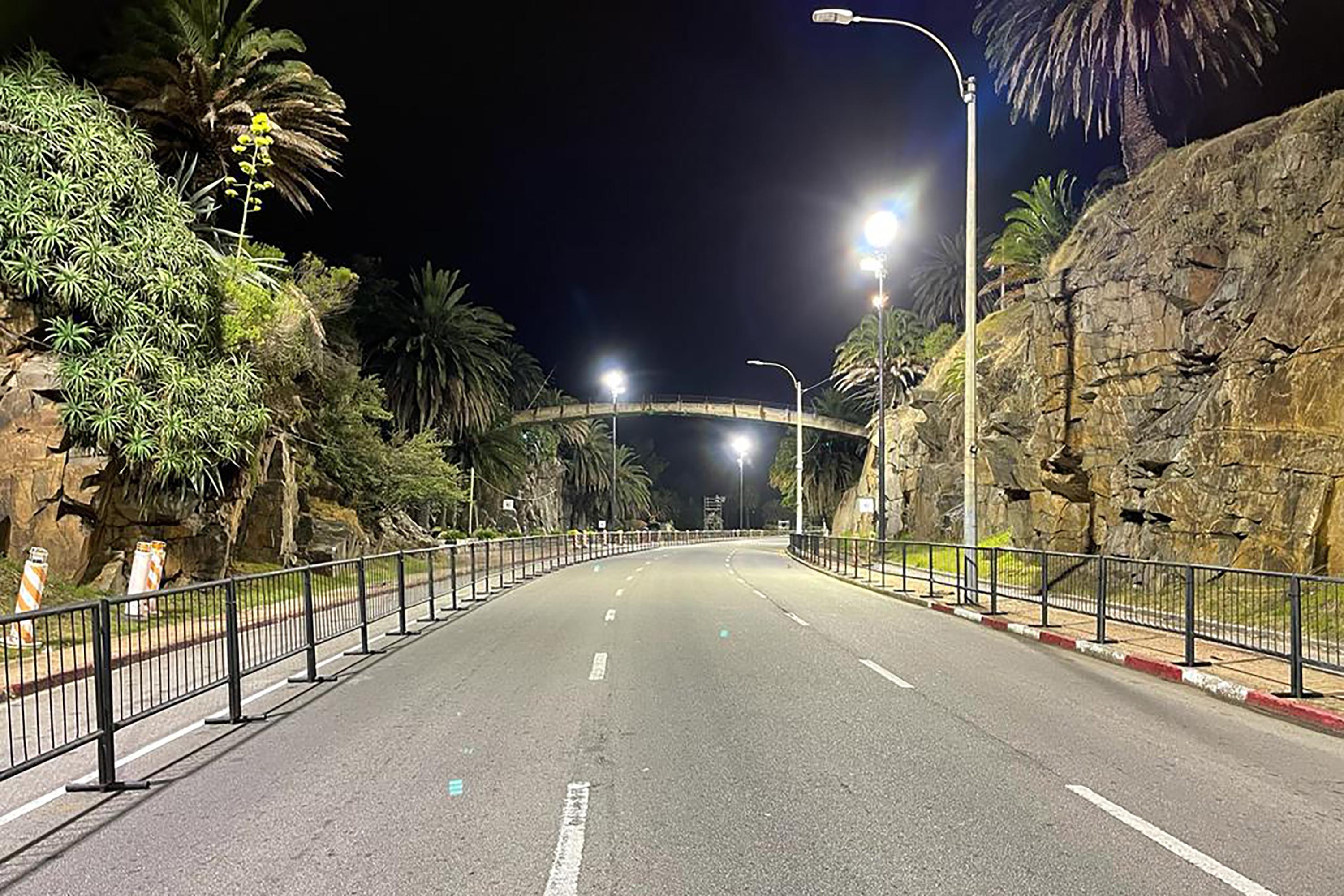 Más alumbrado y luces de destaque en las canteras del parque Rodó ...